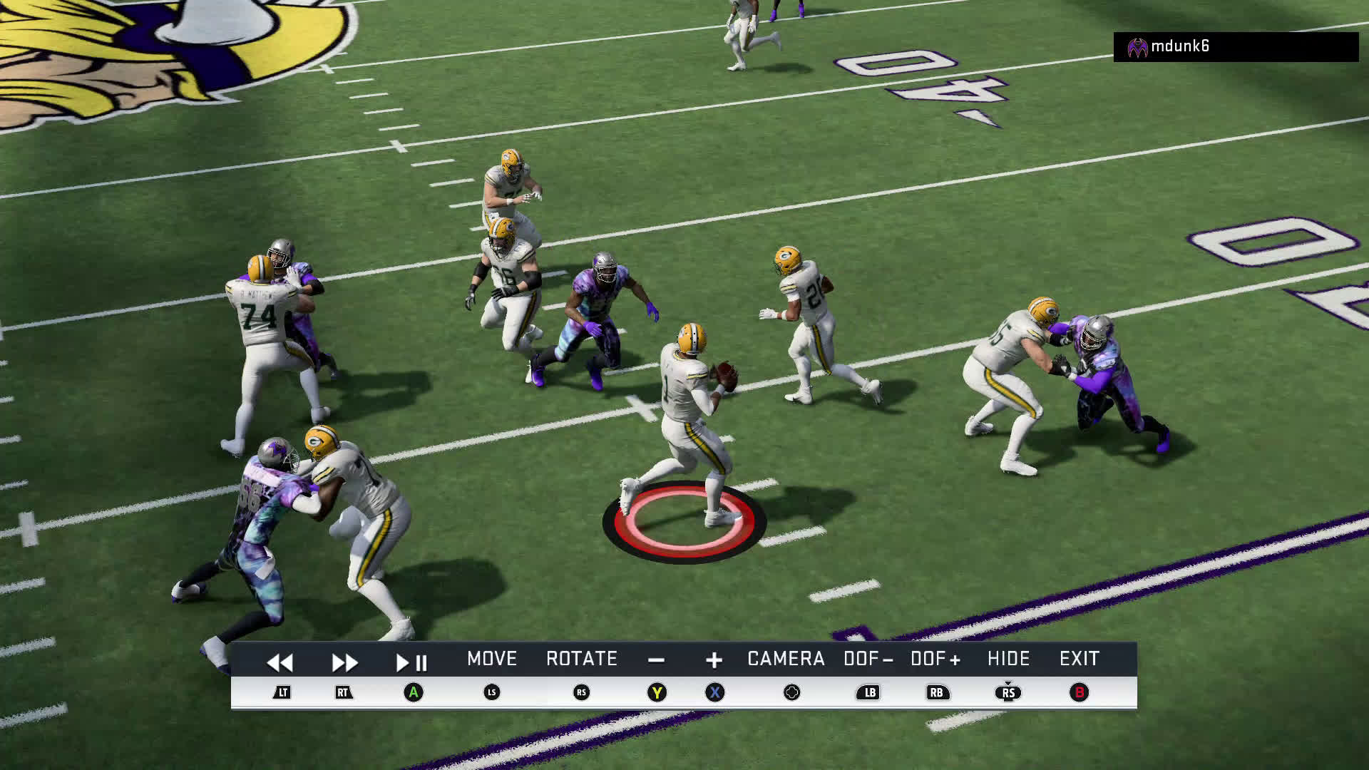 Madden 20 - Statue Play