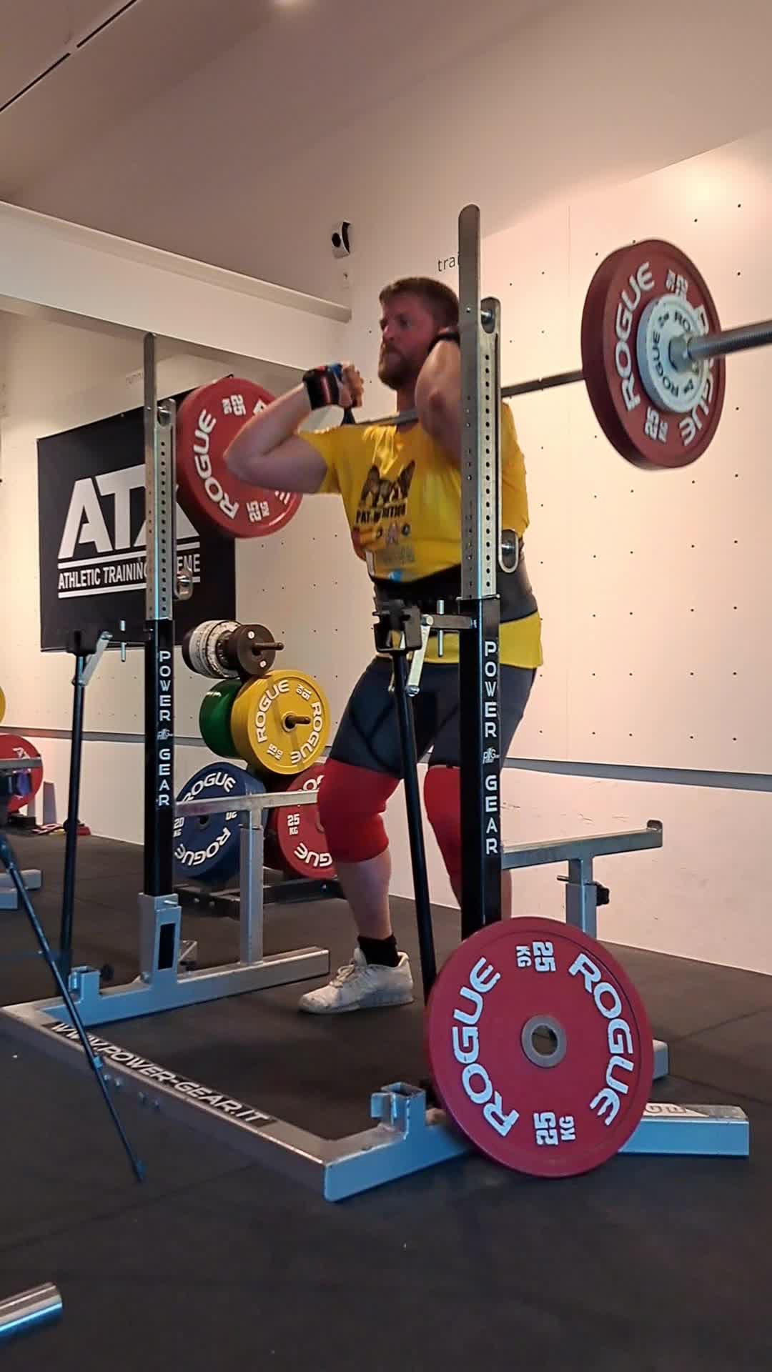 06-06-2023 130kg frontsquat set 1