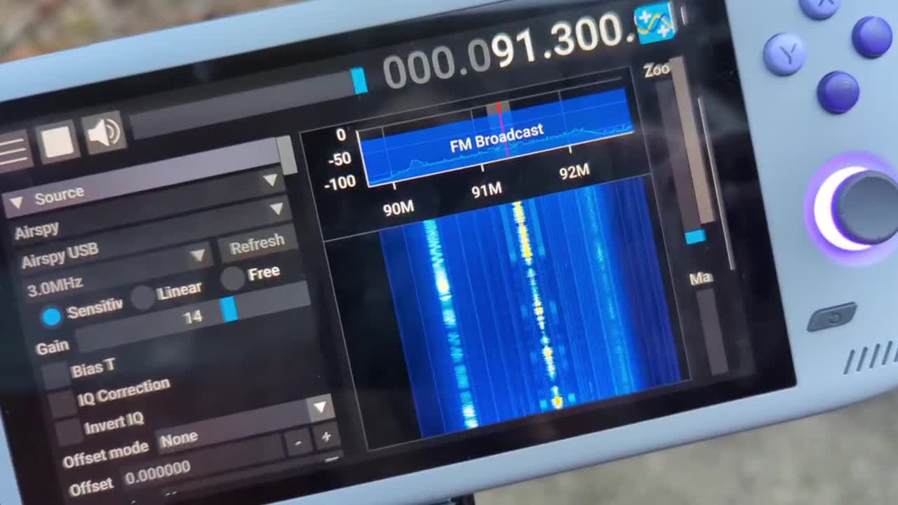 Watch FM Radio test: Odin 2 Pro Handheld, AirSpy Mini SDR, SDR++ ...