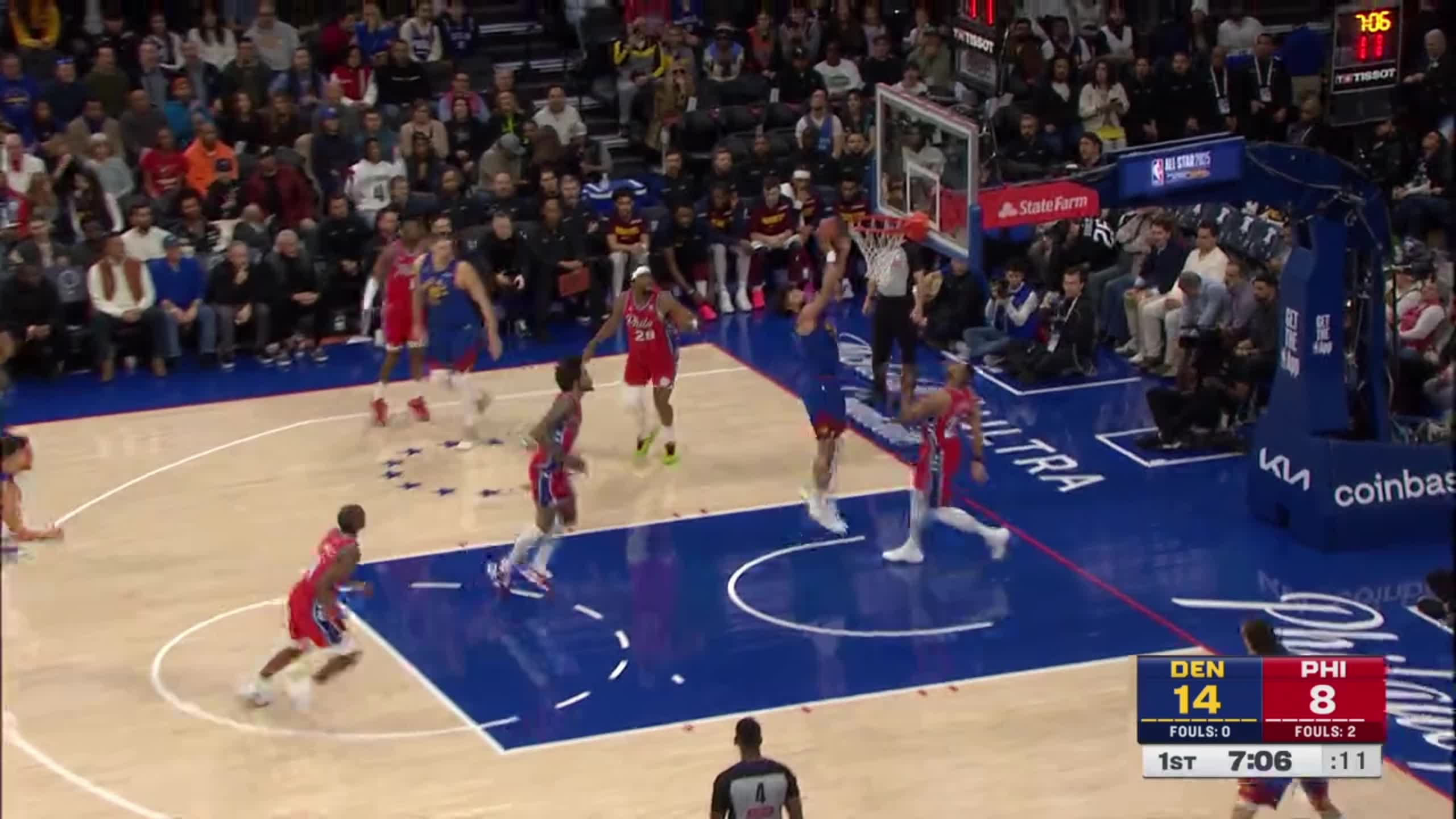 Watch Jokic over the shoulder pass | Streamable