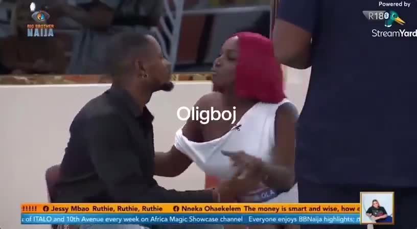 Watch SaveTwitter.Net_icVvXzFfKFnUj2w5_(448p) (1) | Streamable