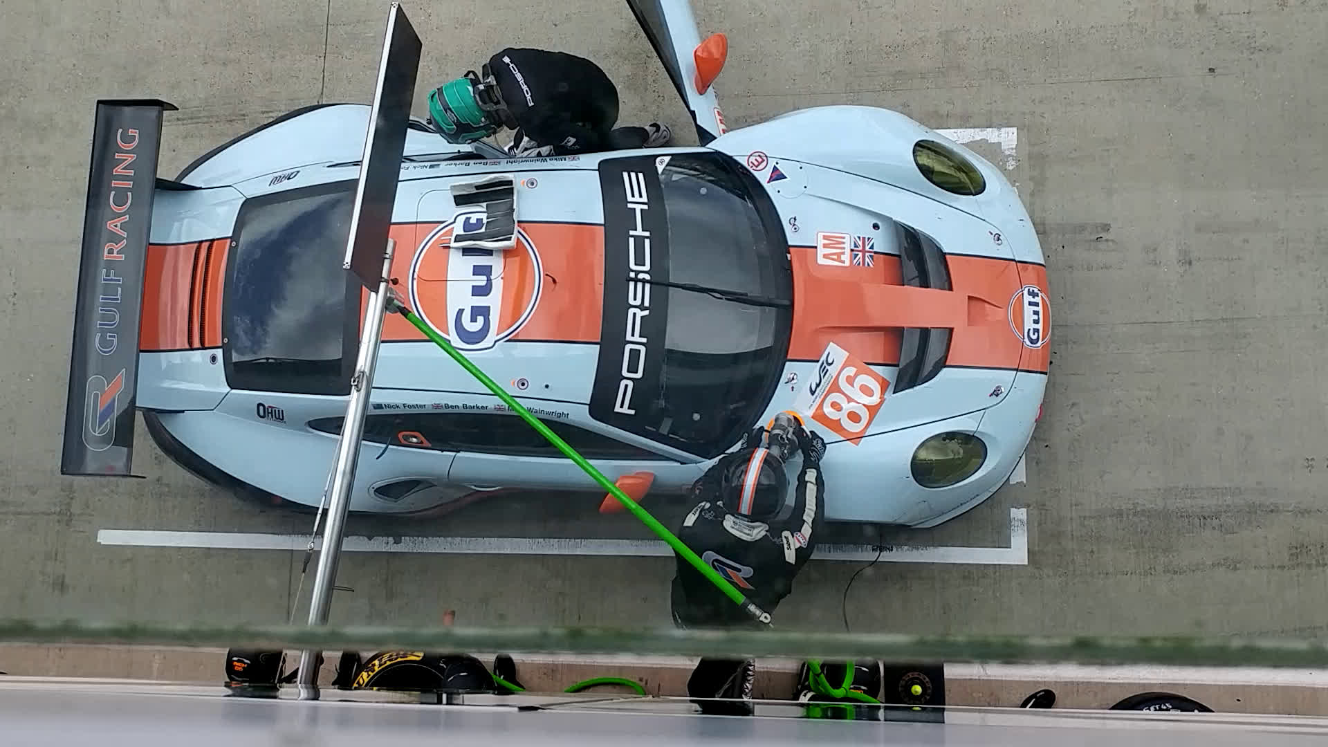 Gulf Porsche Pit Stop