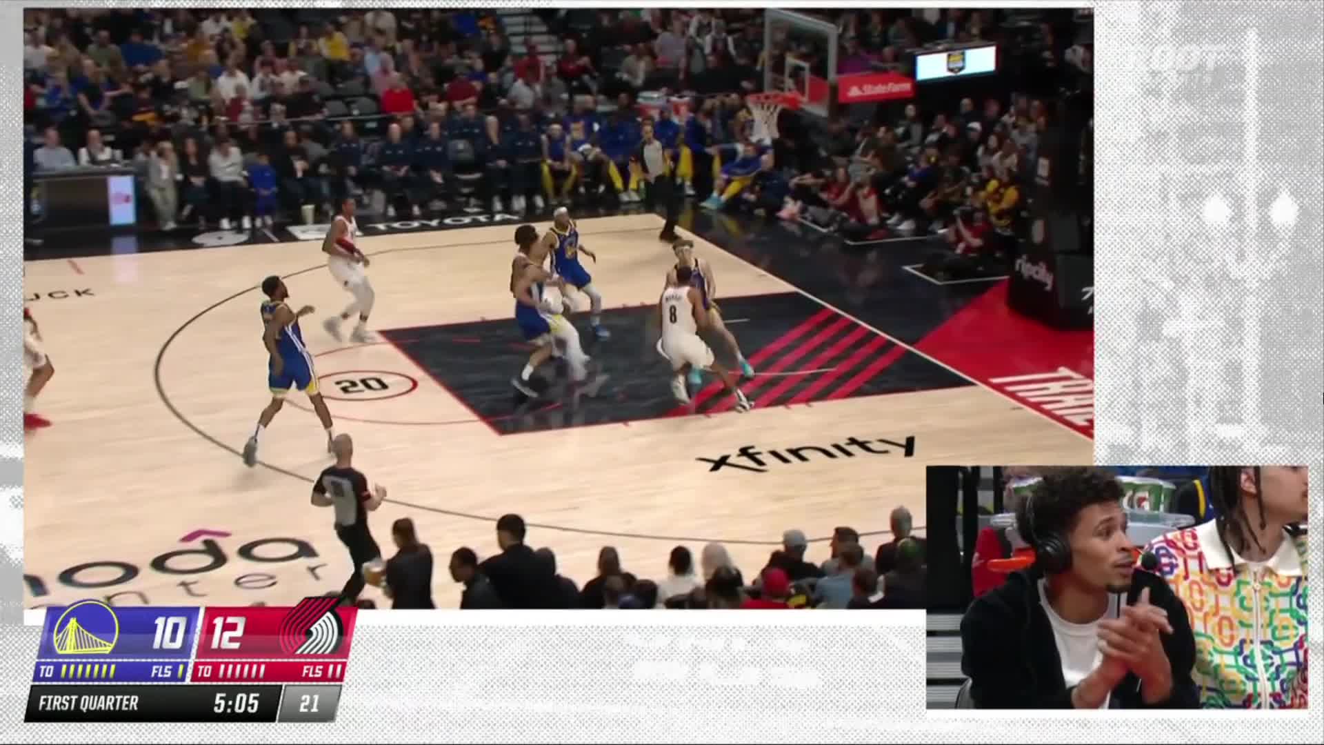 Watch DA rejects Curry's shot and then drills the midrange on the other end | Streamable