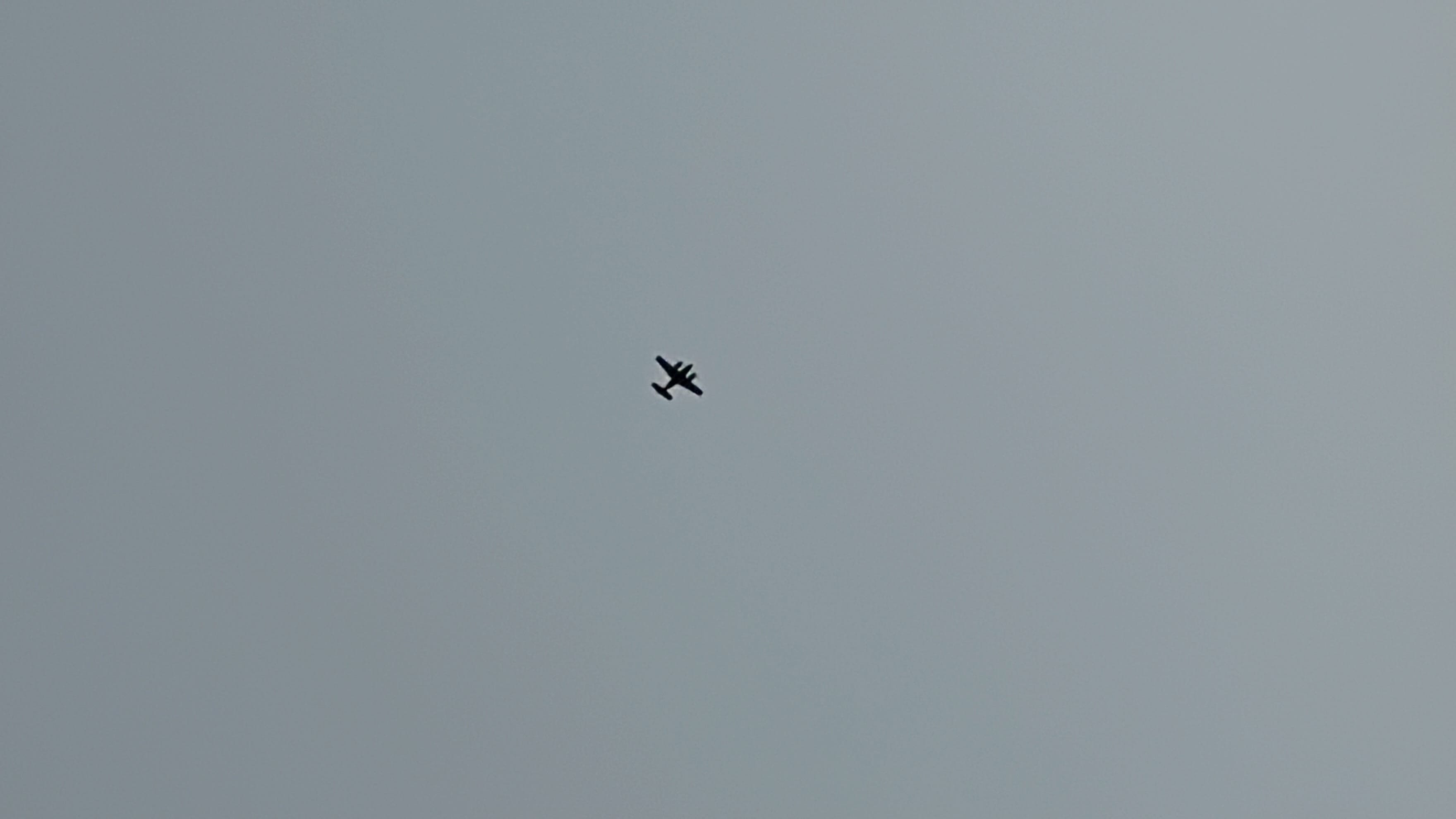 Watch HiDef: Beechcraft 58P Pressurized Baron (N783JR) Airplane Flying In The Sky In Yakima ...