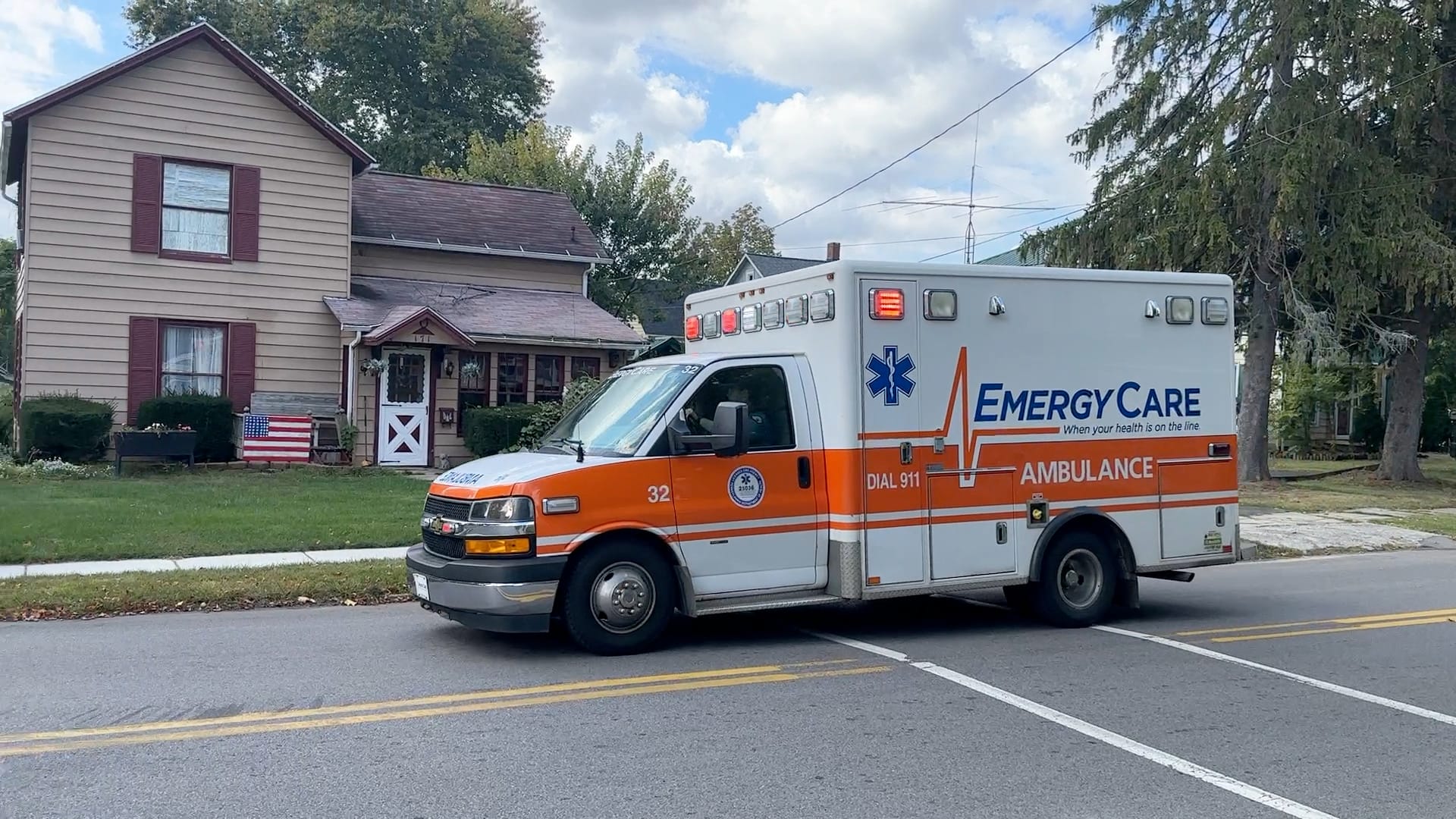 Watch HiDef: Greenville's EmergyCare Ambulance Responding To A Medical ...