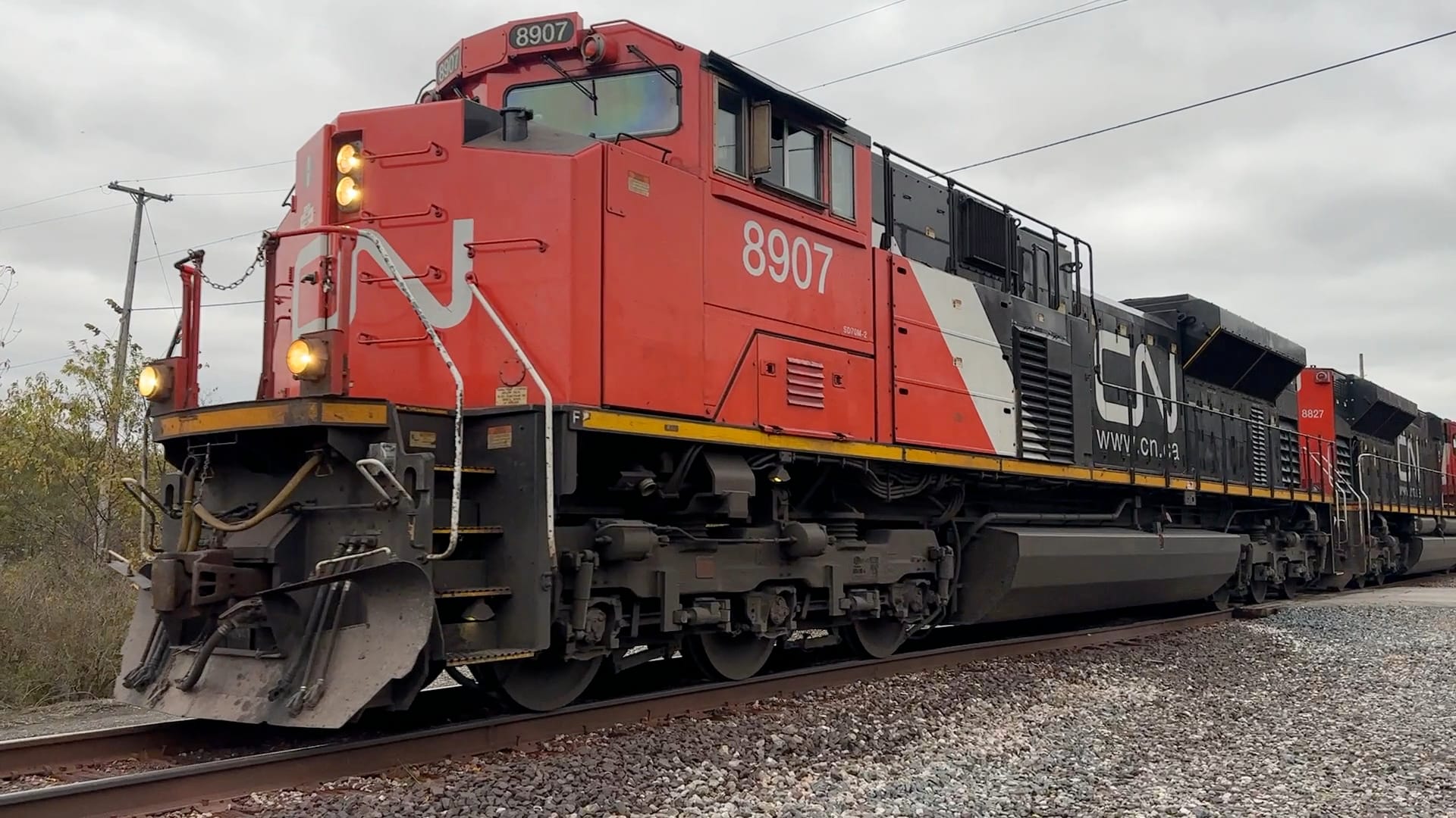 HiDef: Canadian National 8907 North At KO Road!-(10/18/2022!)