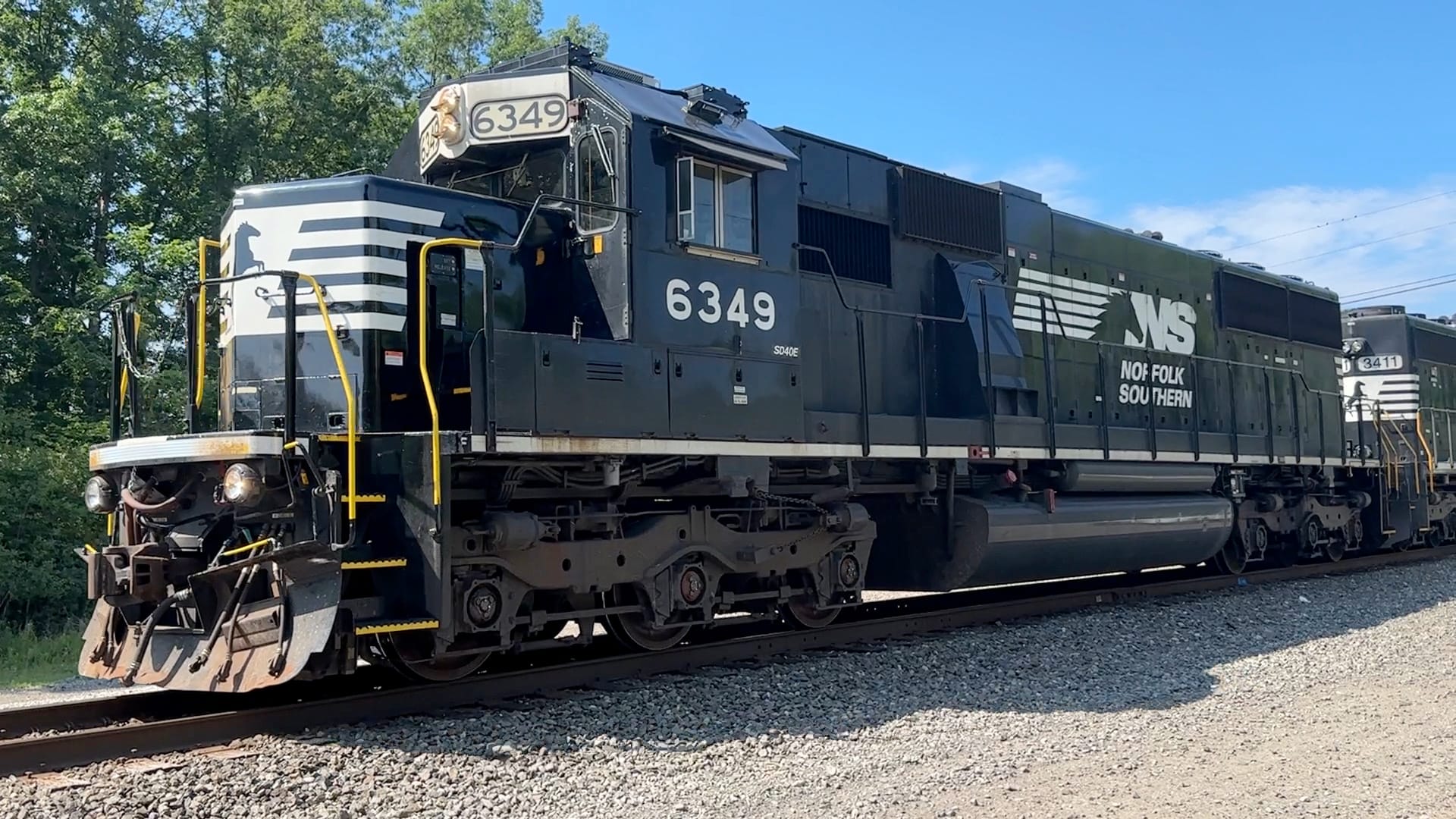 Watch HiDef: Norfolk Southern C25 At Bell Wick Road!-(7/8/2024!) | Streamable