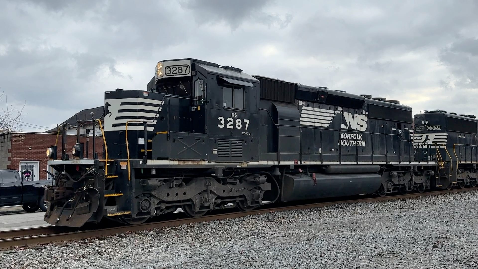Watch HiDef: Norfolk Southern C25 At West Silver Street!-(11/27/2023!) | Streamable