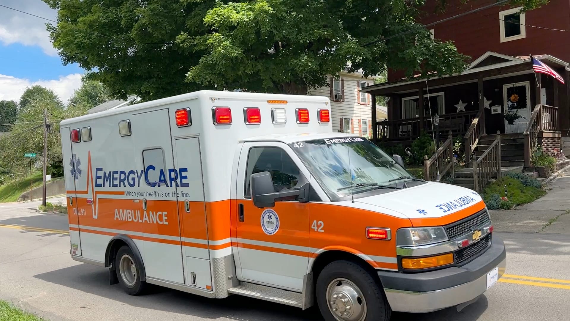 Watch HiDef: Greenville's EmergyCare Ambulance Responding To A Medical ...