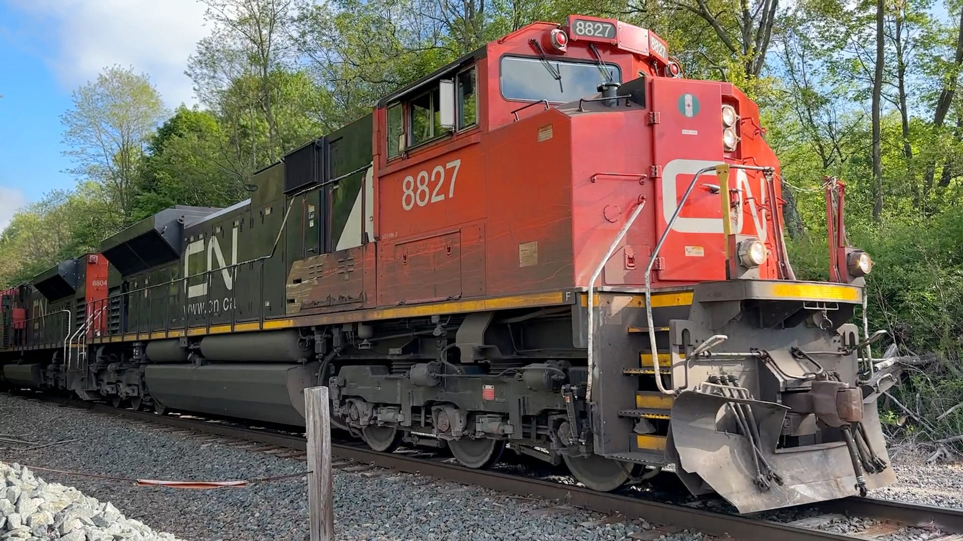 Watch HiDef: Canadian National 8827 South At Donation Road!-(5/17/2023!) | Streamable