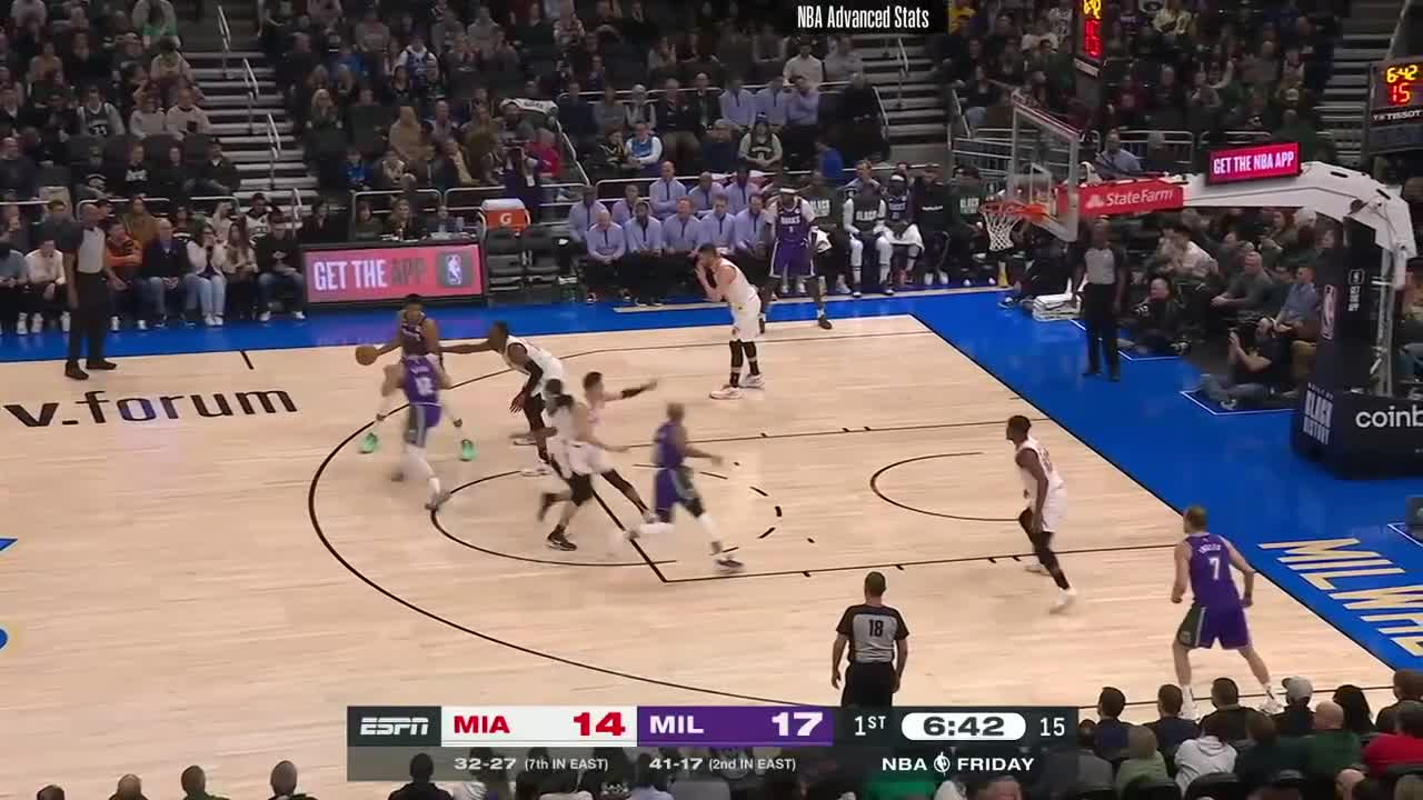 Grayson Allen Bucks fake play