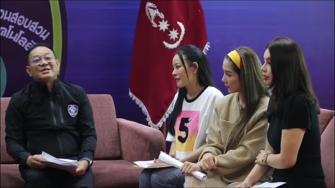 Watch ข่าว 2 | Streamable