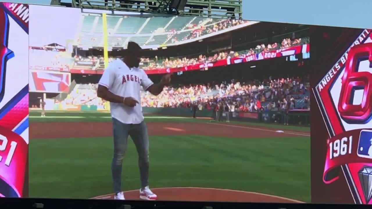 Ngannou first pitch @Angels