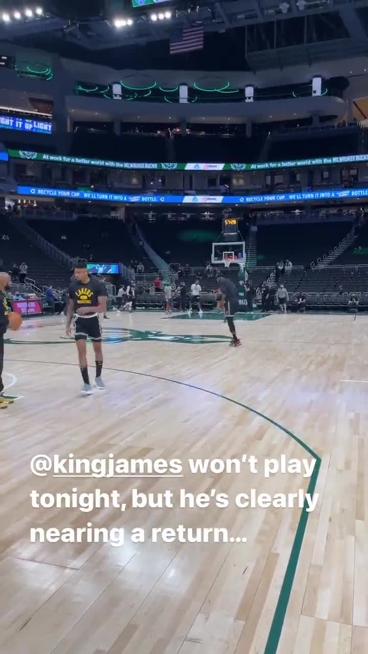 LeBron pre-game workouts today.