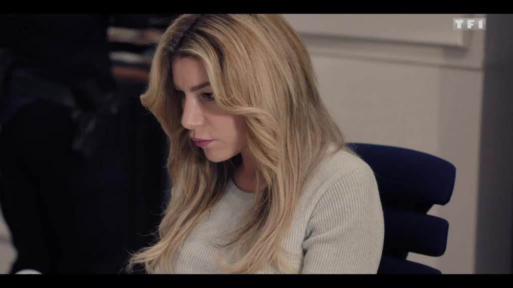 Watch PBLVEPB - [SPOILER] - Le commissariat bientôt muté _1024x576_1963k | Streamable