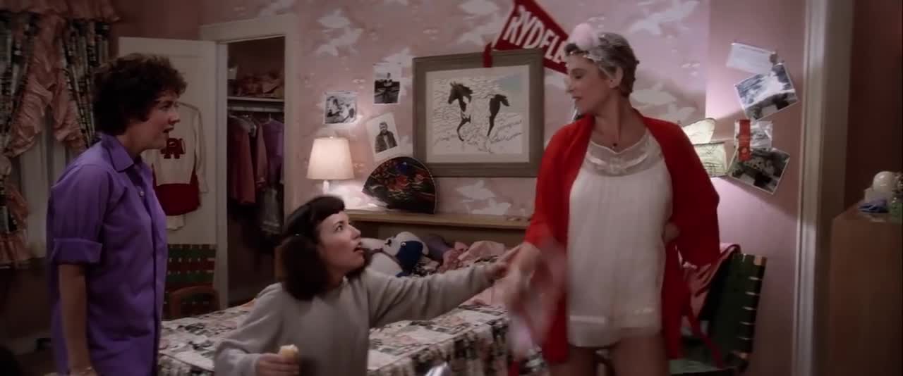 Grease (1978) Slumber Party_cut