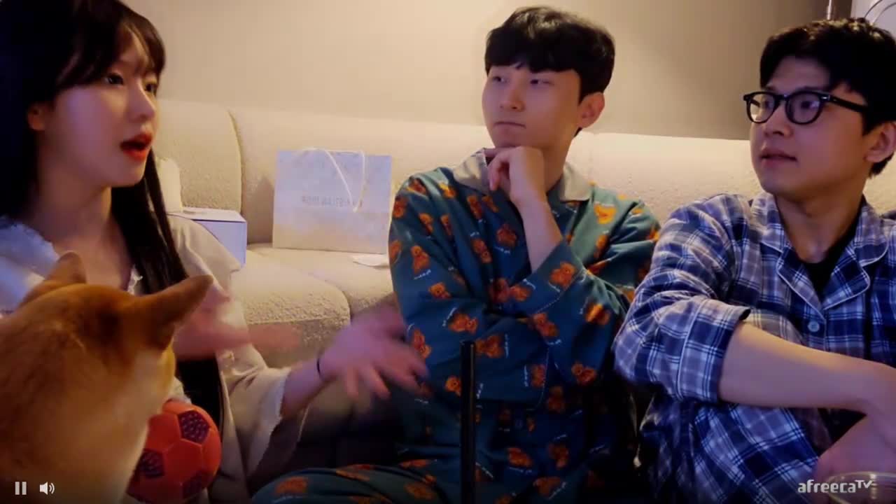 Watch 녹화_2023_12_25_23_49_01_708 | Streamable