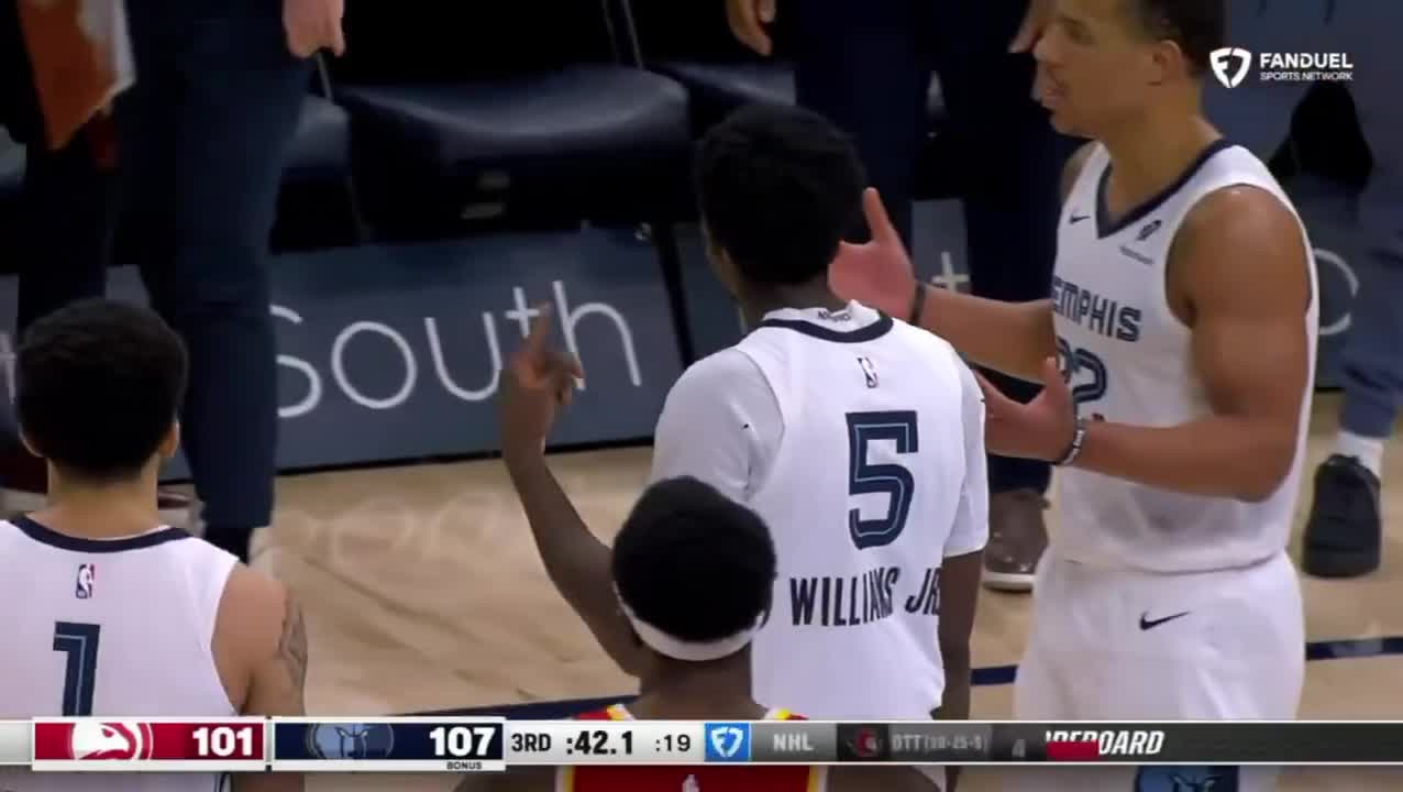 Watch Trae Young 🤢🤢🤢 | Streamable