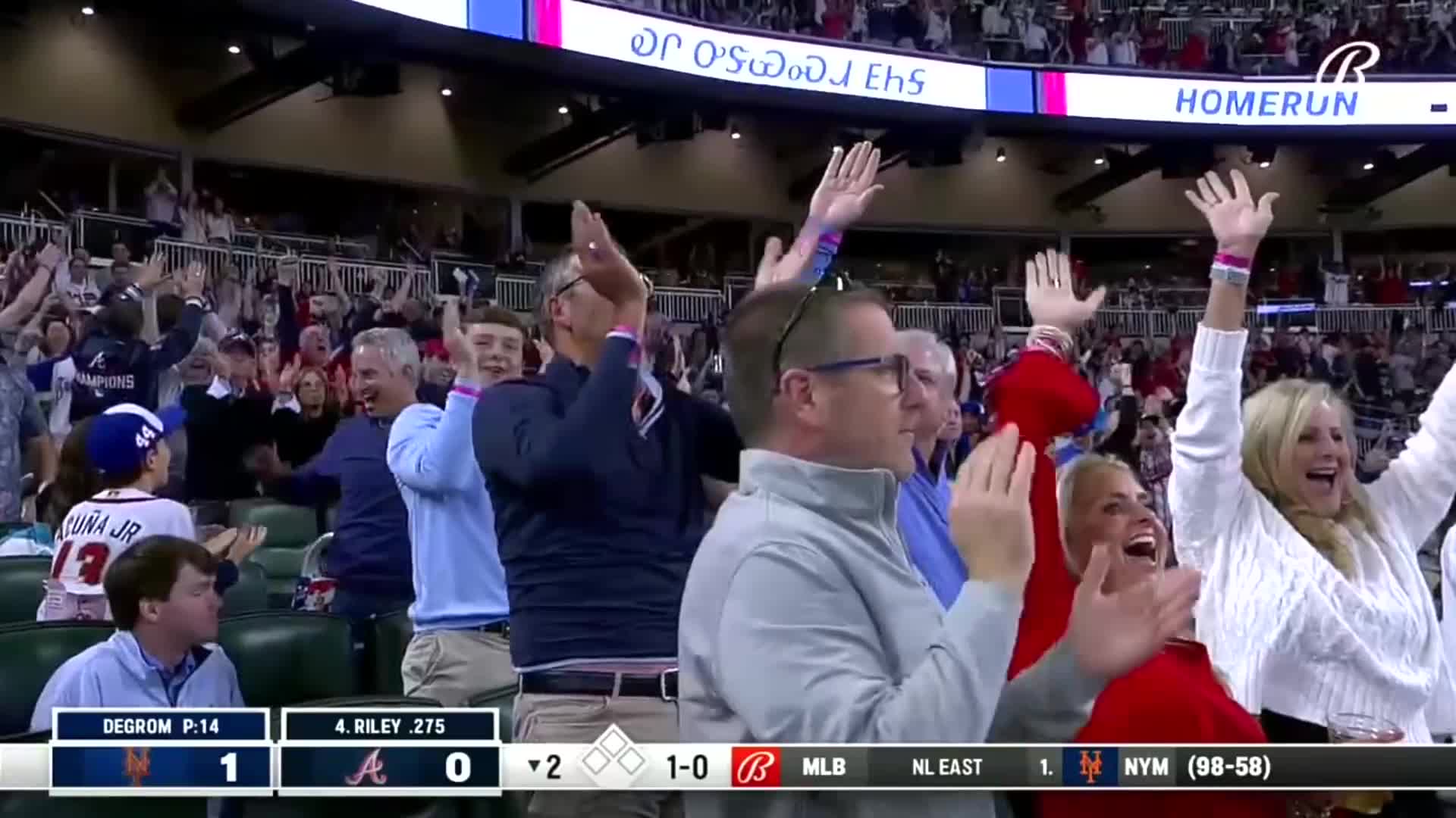 Austin Riley takes Jacob deGrom deep to tie the game at one.