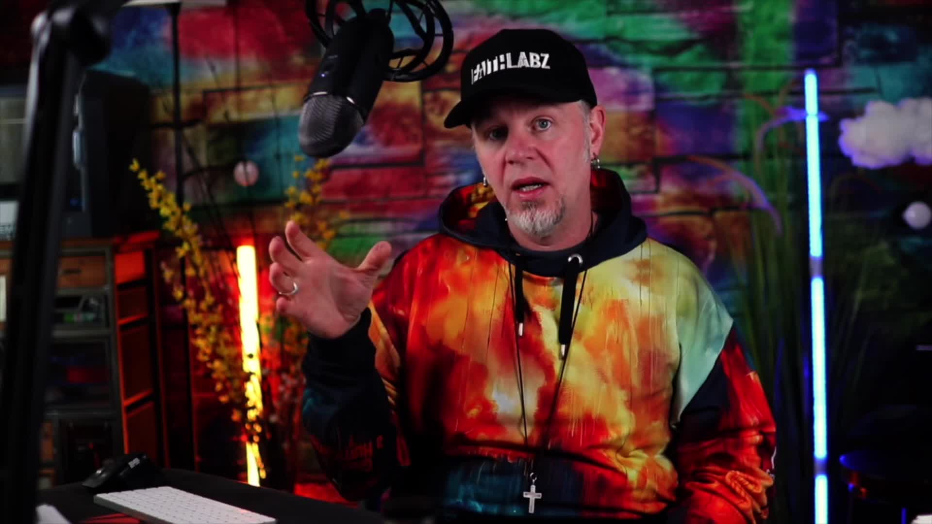 Watch don't_lose_your_keys_trick_ideas. (1080p) | Streamable