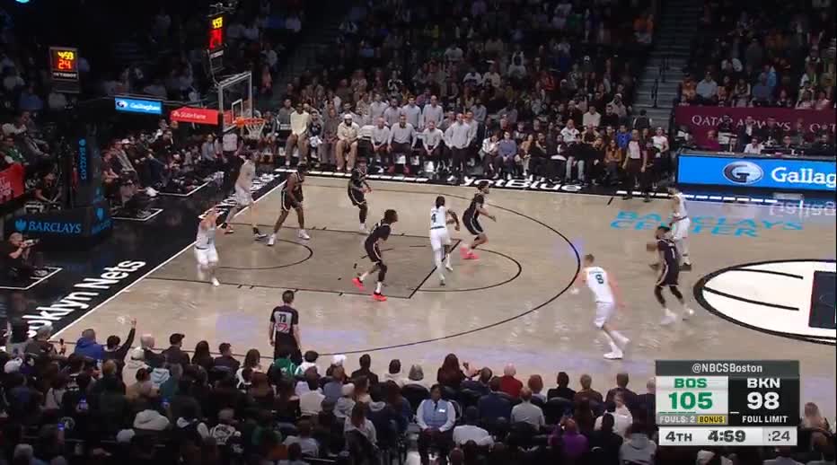 Watch Master Clutch - Porzingis fue protagonista de la mejor - peor jugada del día | Streamable