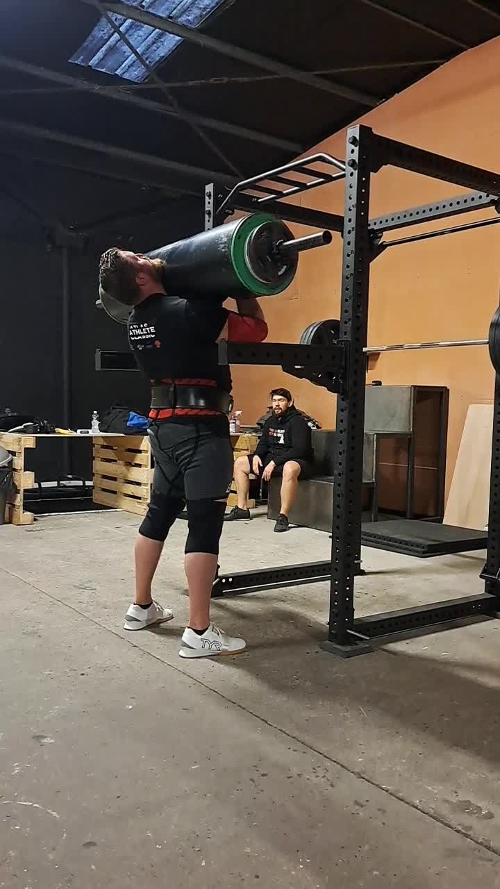 Watch 27-03-2024 105kg log olympic press set 4 | Streamable