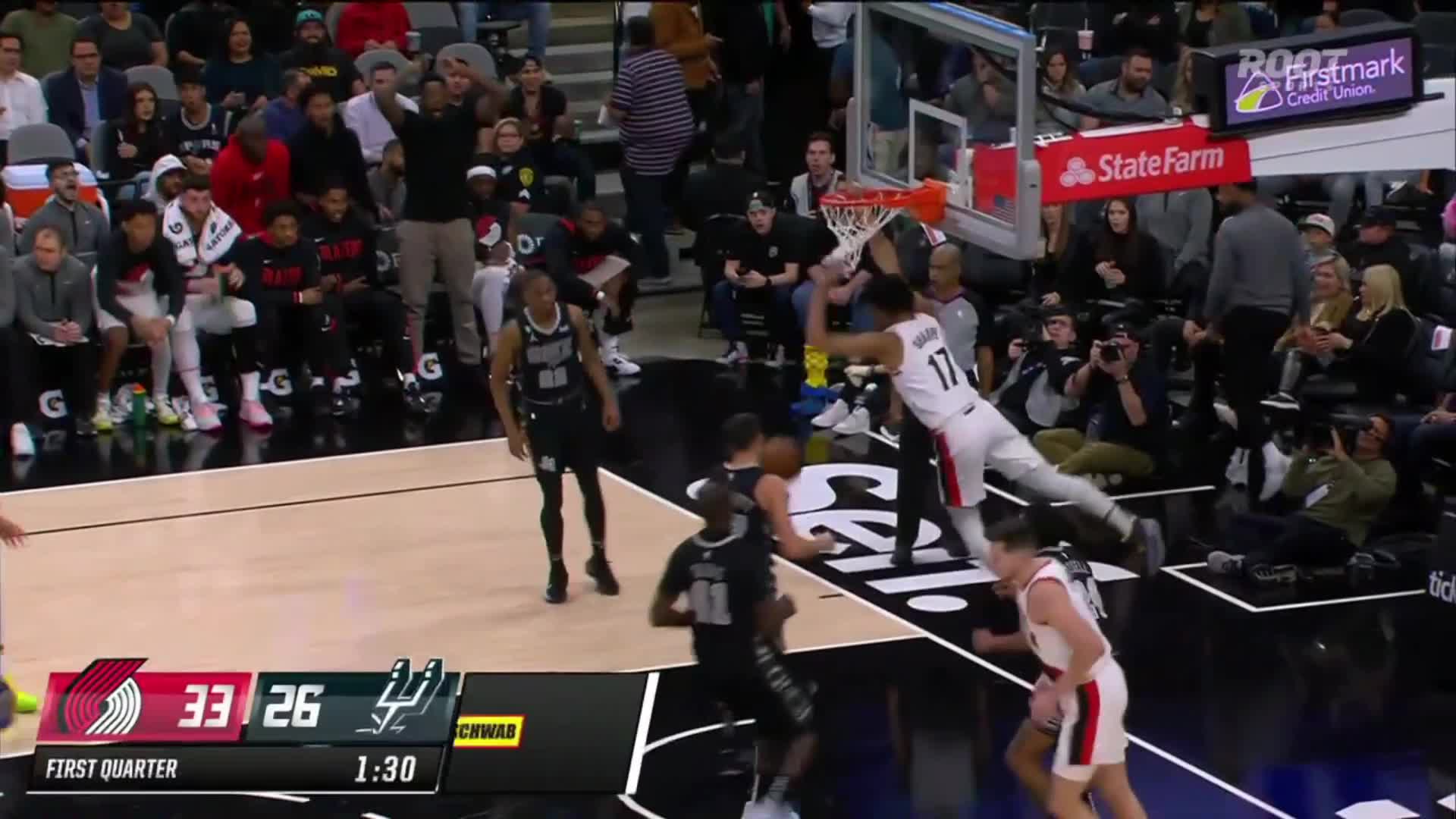 Watch Josh lobs to a soaring Sharpe who makes an impressive catch for the slam | Streamable