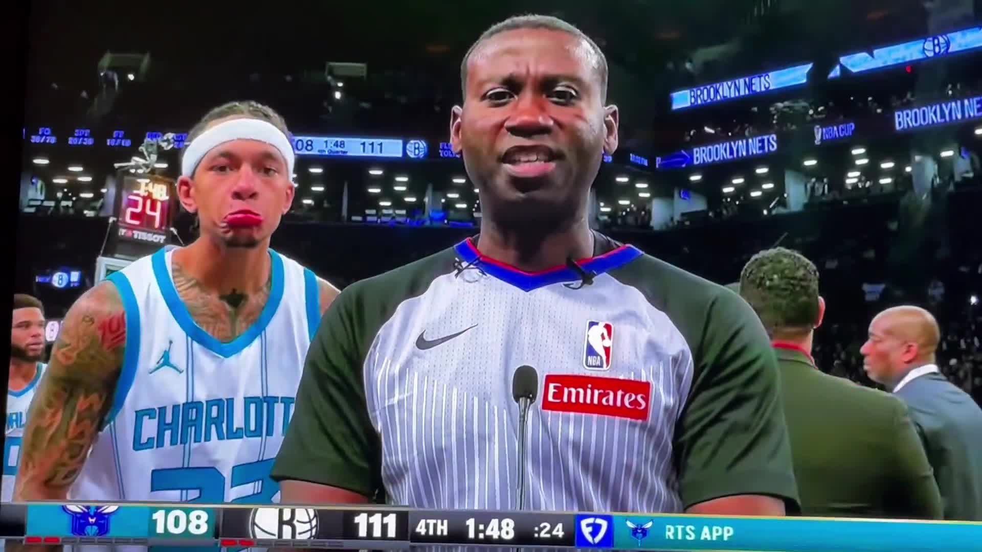 Watch [Highlight] Tre Mann shows the broadcast his bloody lips after a ...