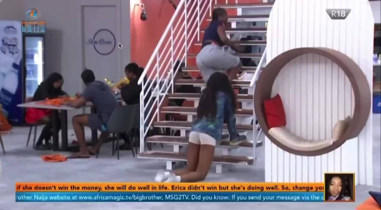 Watch SaveTwitter.Net_VFT6JU3YghRvK-OH_(708p) | Streamable