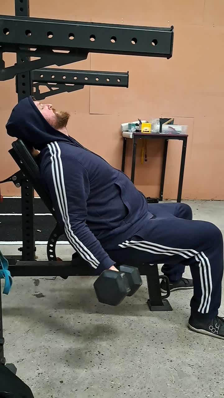 05-11-2023 15kg DB curl set 3