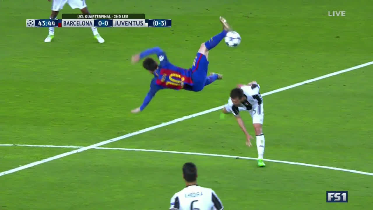 Messi lands on his face