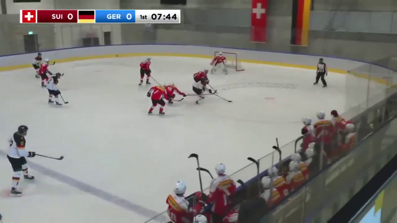 Tim Stützle shows exceptional skating and makes a great assist for JJ ...