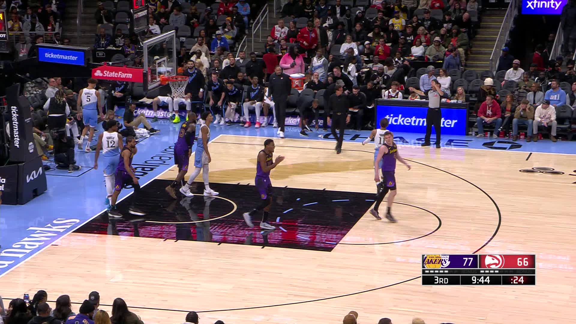 Watch lebron one leg 3 | Streamable