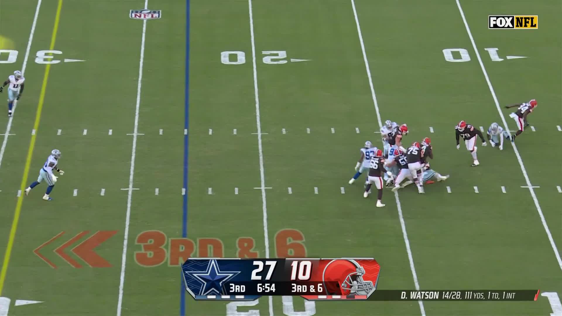 Watch Dallas Cowboys - dialed up the LB blitz 💪 @erickendricks6 gets to the qb! 📺: #DALvsCLE on ...