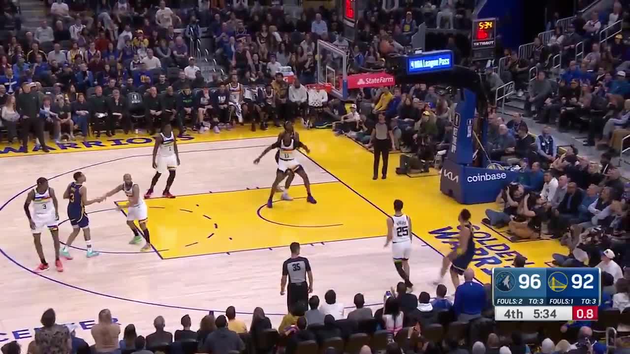 Watch [Highlight] Klay makes an impossible corner shot off the backboard | Streamable