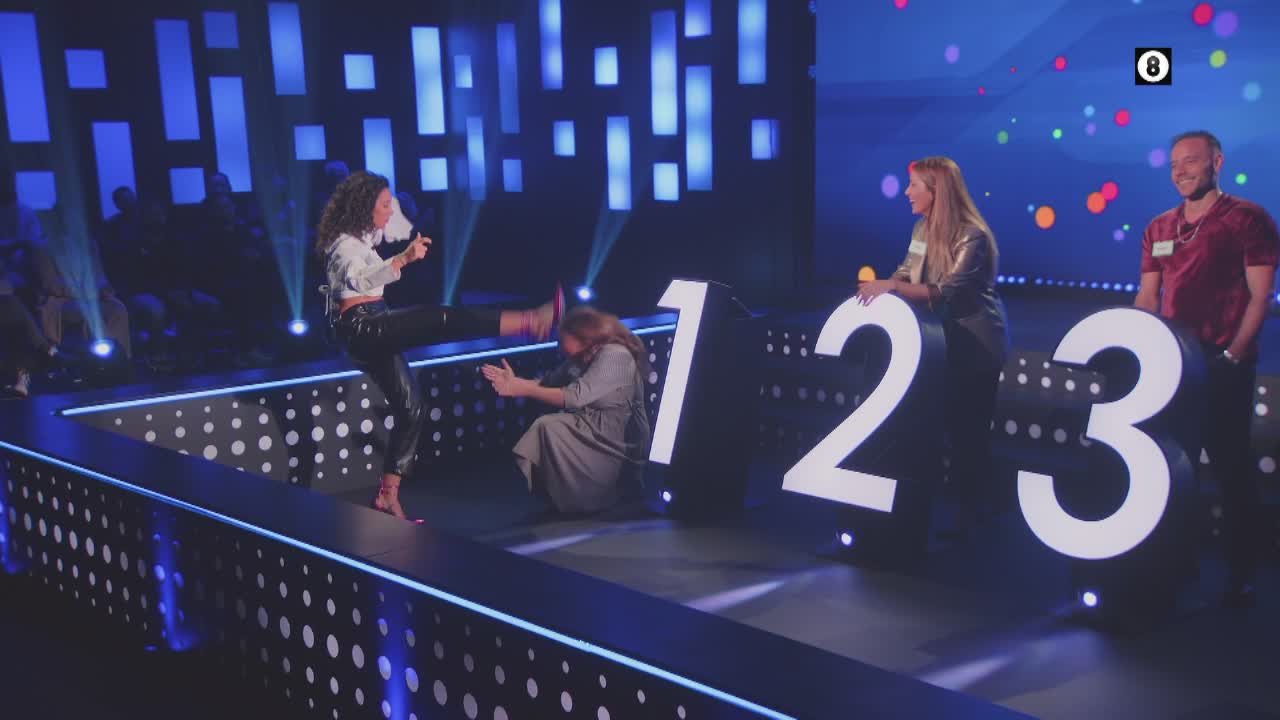 Watch E1656_SWITCH_E10_19-01_2015 | Streamable