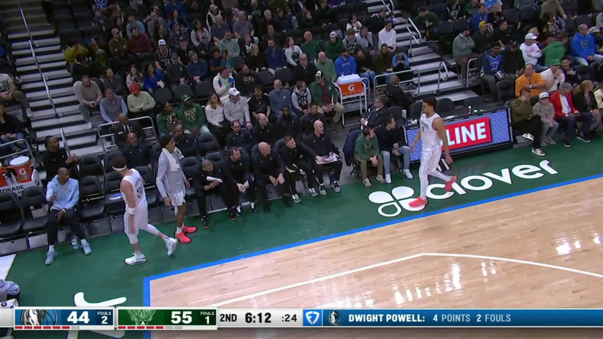 Watch bench | Streamable