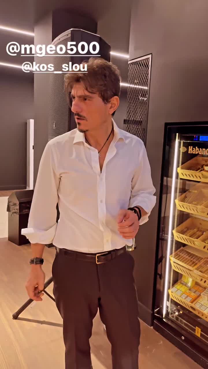 FE40ED6294B2E1DA5EB46DA814AF2FBD_video_dashinit