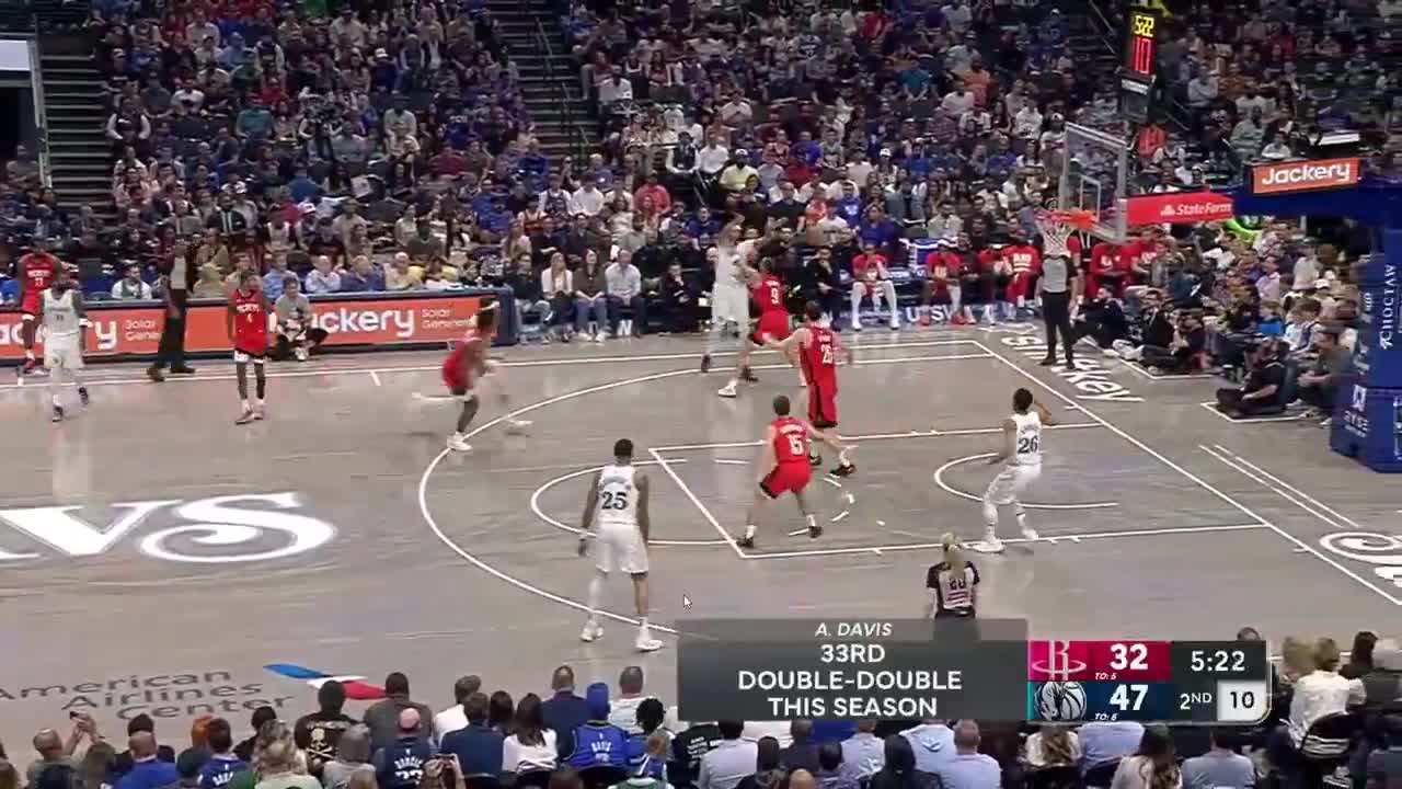 Watch [Highlight] Anthony Davis delivers an incredible pass to Spencer for the three! | Streamable