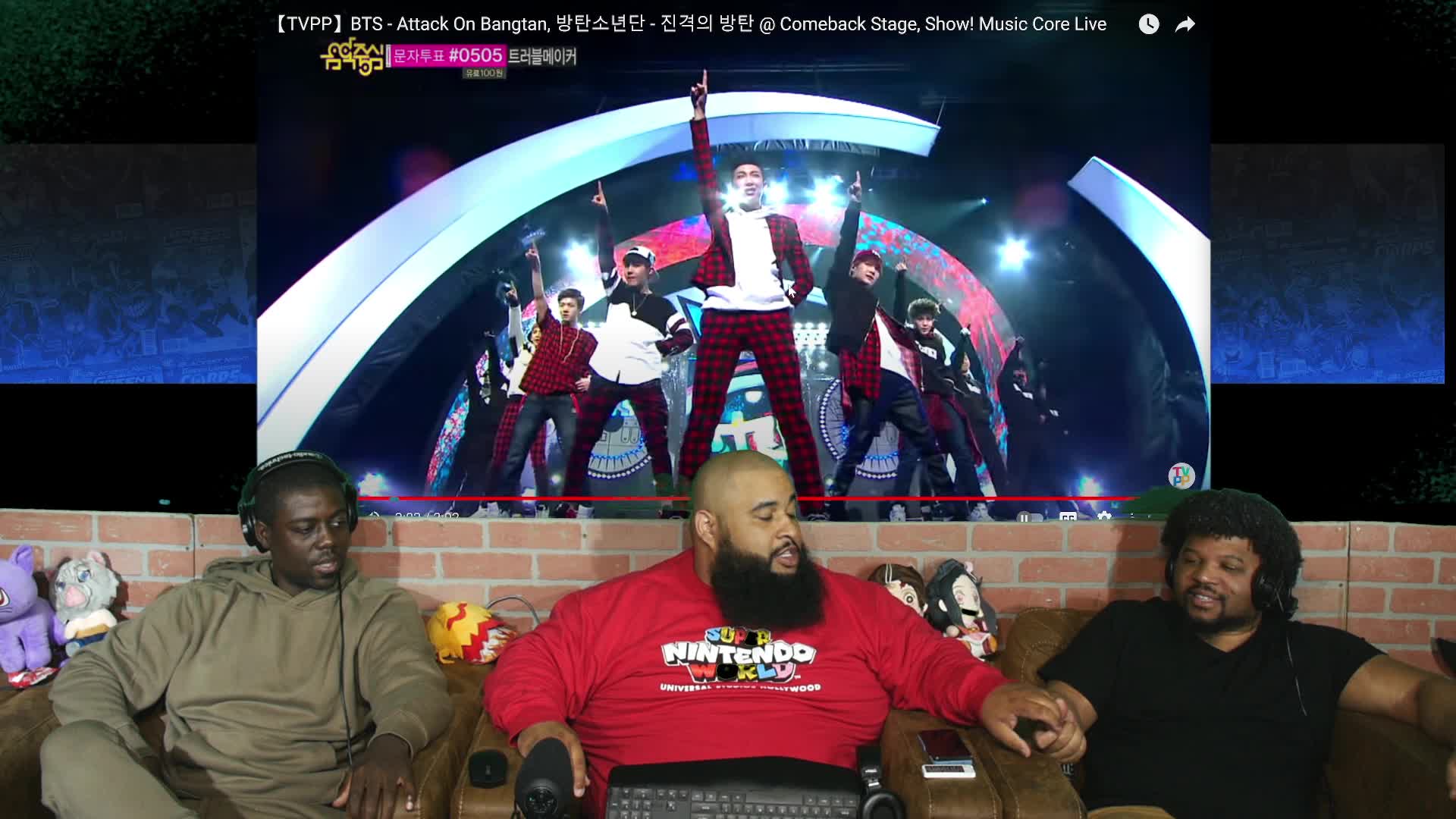 Watch BTS - Attack On Bangtan, 방탄소년단 - 진격의 방탄 @ Comeback Stage, Show! Music Core Live - PATREON ...