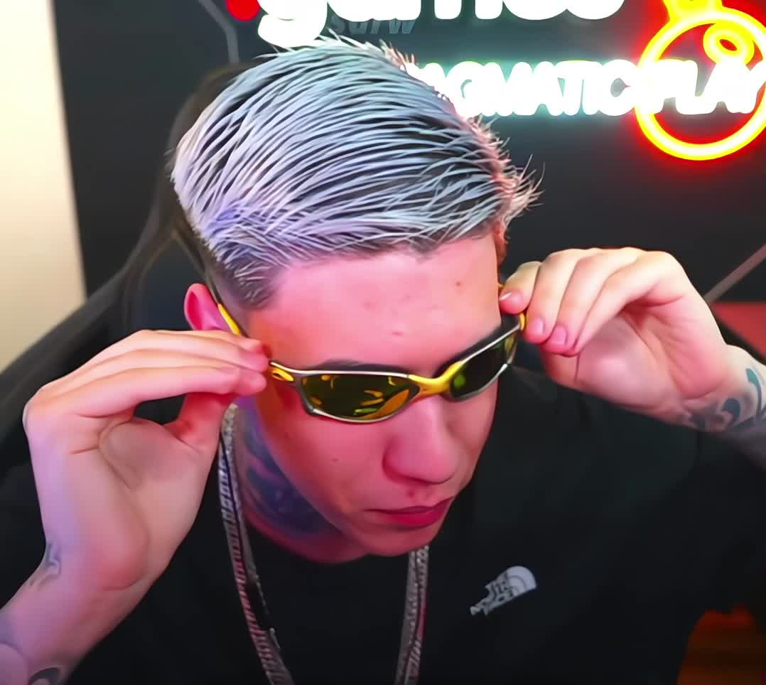 Watch 22 | Streamable