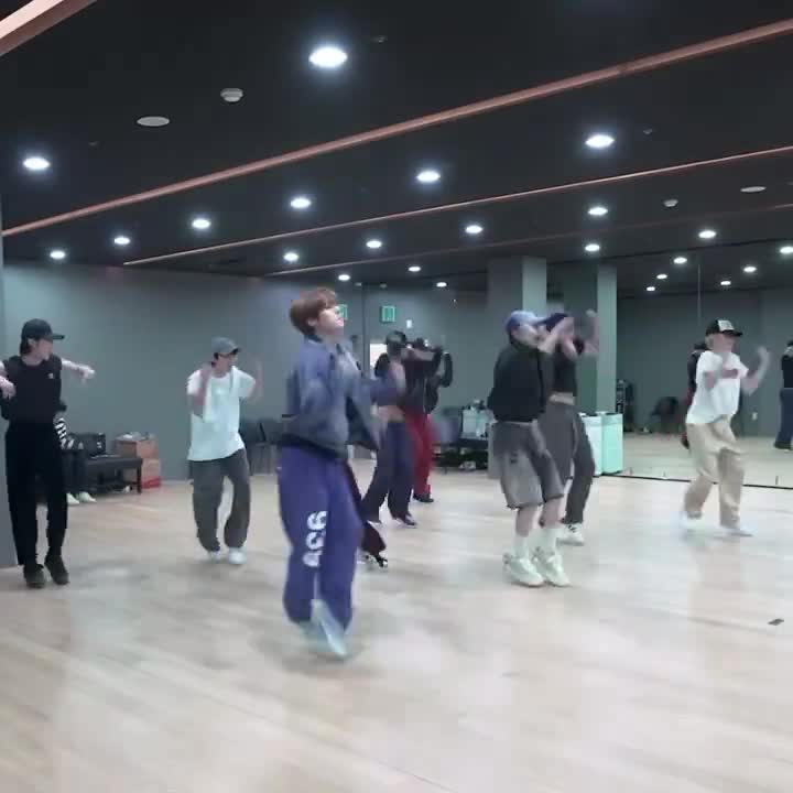 Watch Zhang Hao - Good So Bad | Streamable