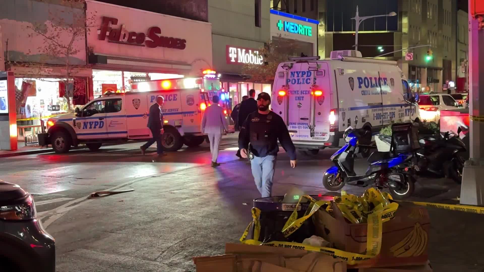 Watch NYPD cop shot, robbery suspect in critical condition after exchanging gunfire in NYC ...