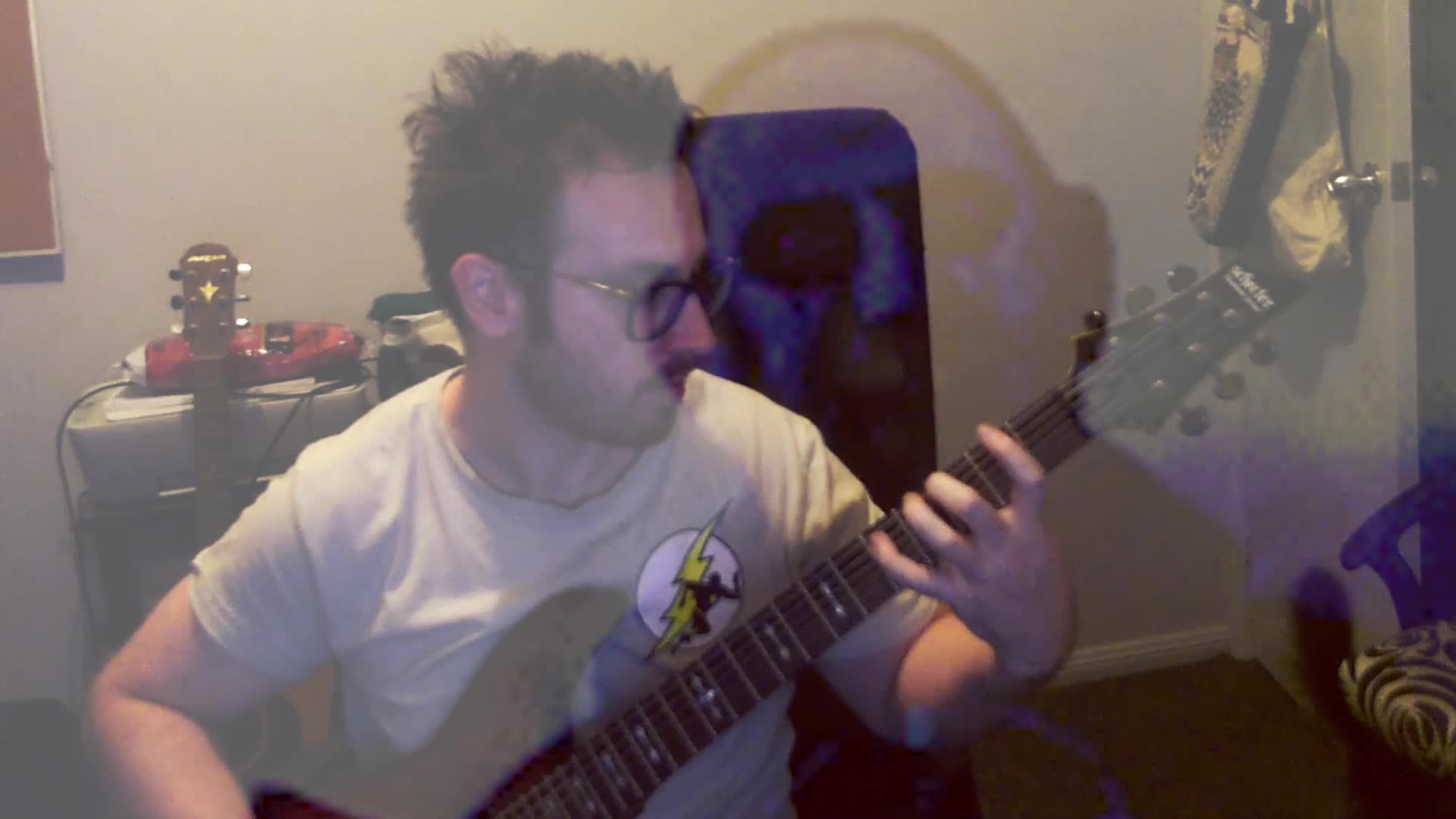 WIN_20221028_22_07_33_Pro_Trim