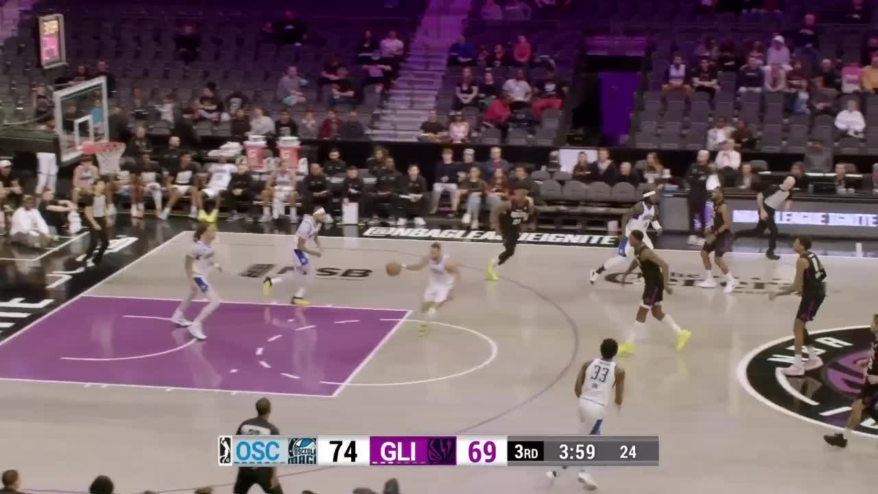 Watch Smith defensive struggles | Streamable
